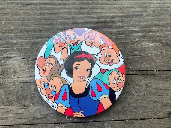 A vintage-Snow White Button-Seven Dwarfs-Disney Princ… - Gem