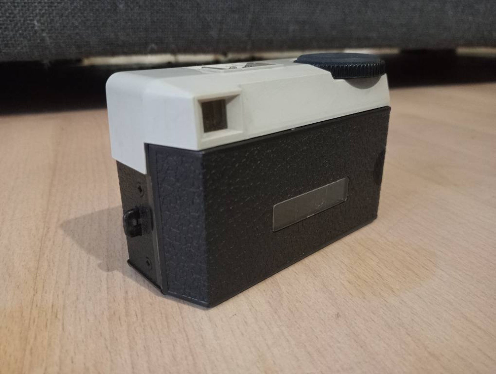 Kodak Instamatic 25 - Vintage Analog Camera - Classic Camera - 1970s ...