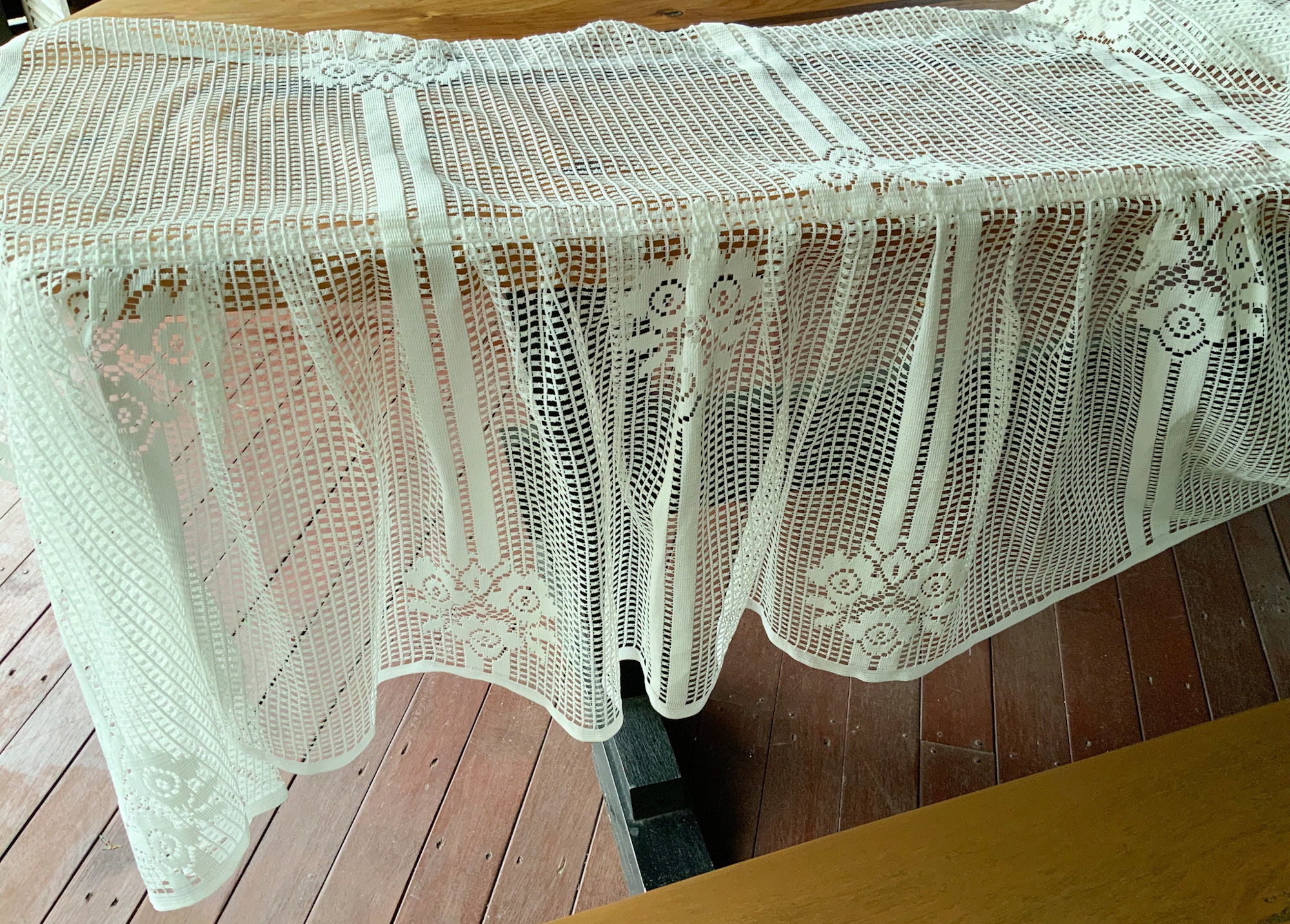 Vintage Lace Cafe Curtain With Ruffle. C.70s-80s. Warm White Lattice ...
