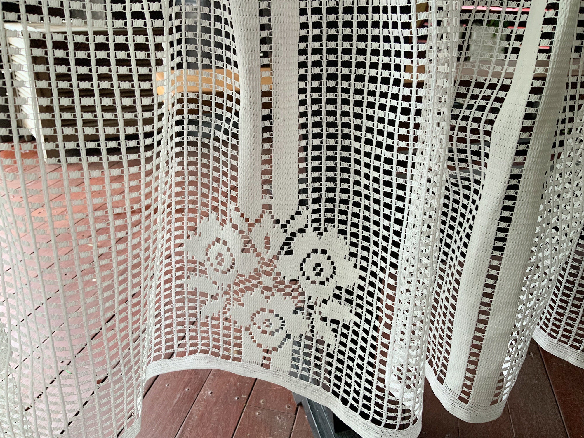 Vintage Lace Cafe Curtain With Ruffle. C.70s-80s. Warm White Lattice ...