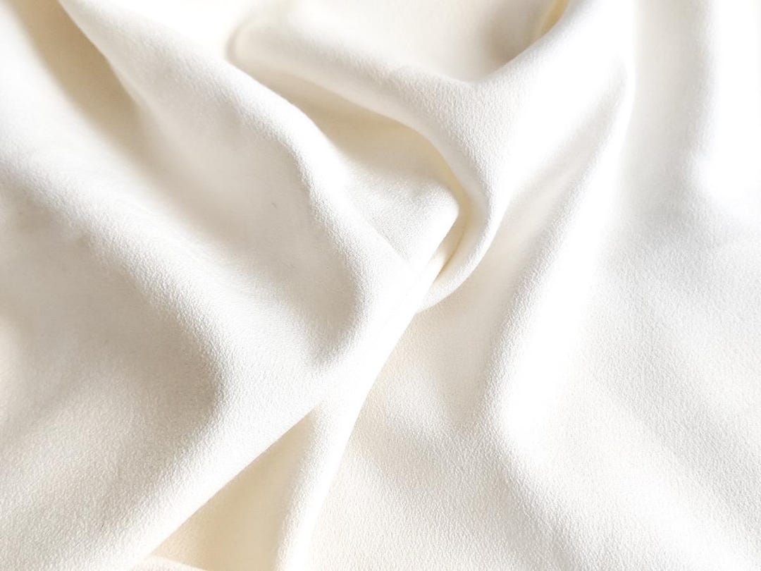 Warm White Crepe Fabric X 1.4m. Lovely Drape, Medium Weight Garment ...