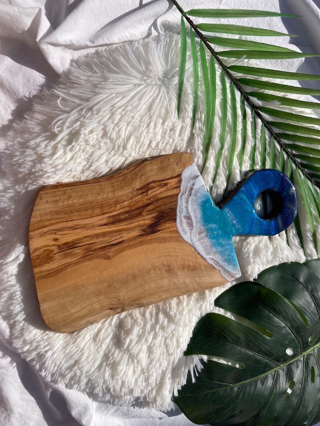 Ocean Charcuterie Board, Resin Charcuterie Board, Ocean Waves Cutting ...