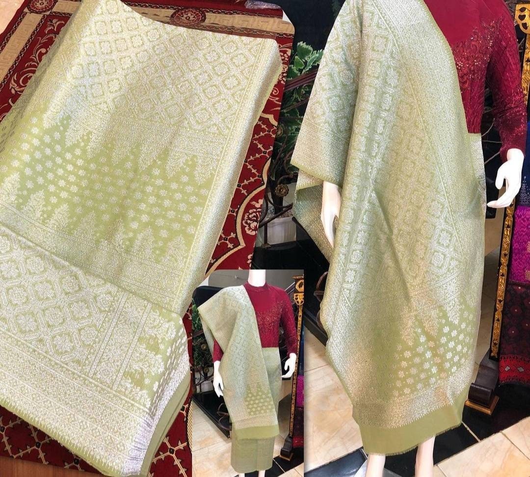Indonesian Art Fabric, Songket Palembang Genuine Silk Fabric ...