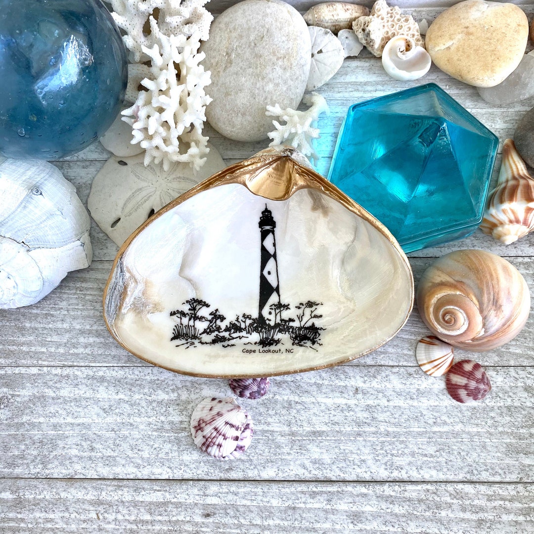 Cape Lookout Art, Decoupage Clam Shell, Lighthouse Art, Outer Banks Art ...