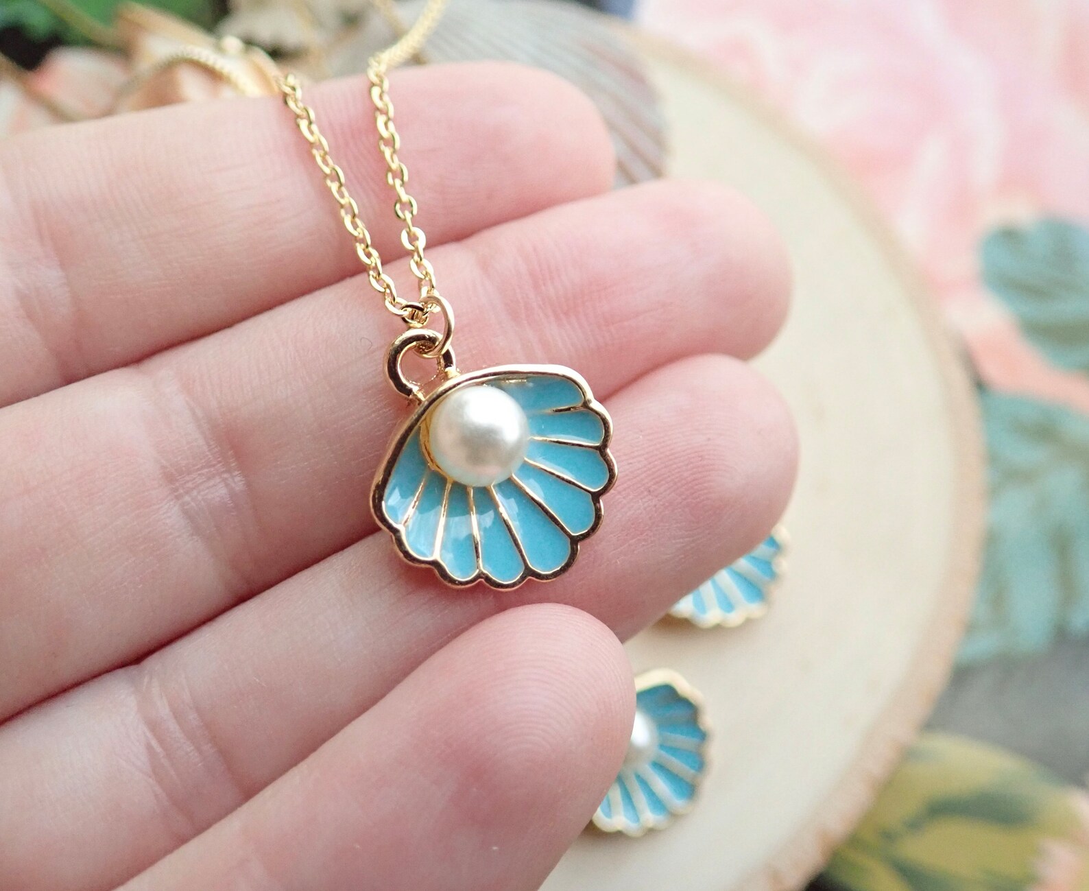 Sea Shell Gift Pearl Seashell Necklace Pearl in Shell - Etsy