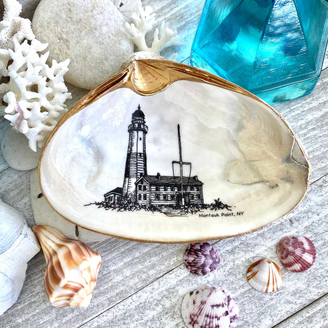 Montauk Lighthouse Decoupage Clam Shell Lighthouse Art Ring - Etsy