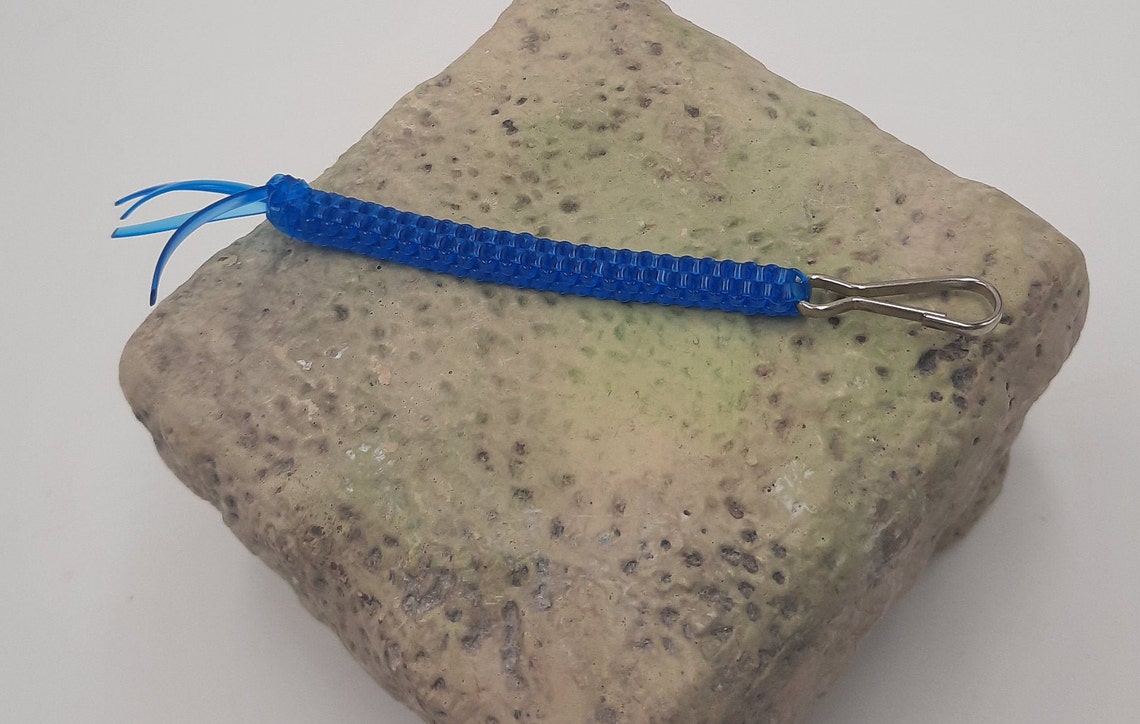 Solid Blue Square Knot Clasp Boondoggle Zipper Pull Gimp Etsy solid-blue-square-knot-clasp-boondoggle-zipper-pull-gimp-etsy