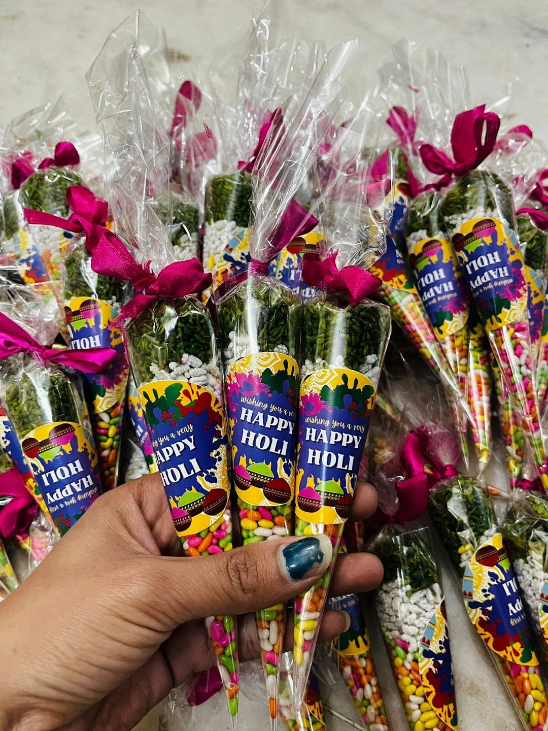 Mukhwas Cones indian Mouth Freshener Saunf Favors, Happy Holi, Holi ...