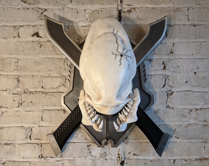 Halo - Legendary Wall Trophy FINISHED - Etsy