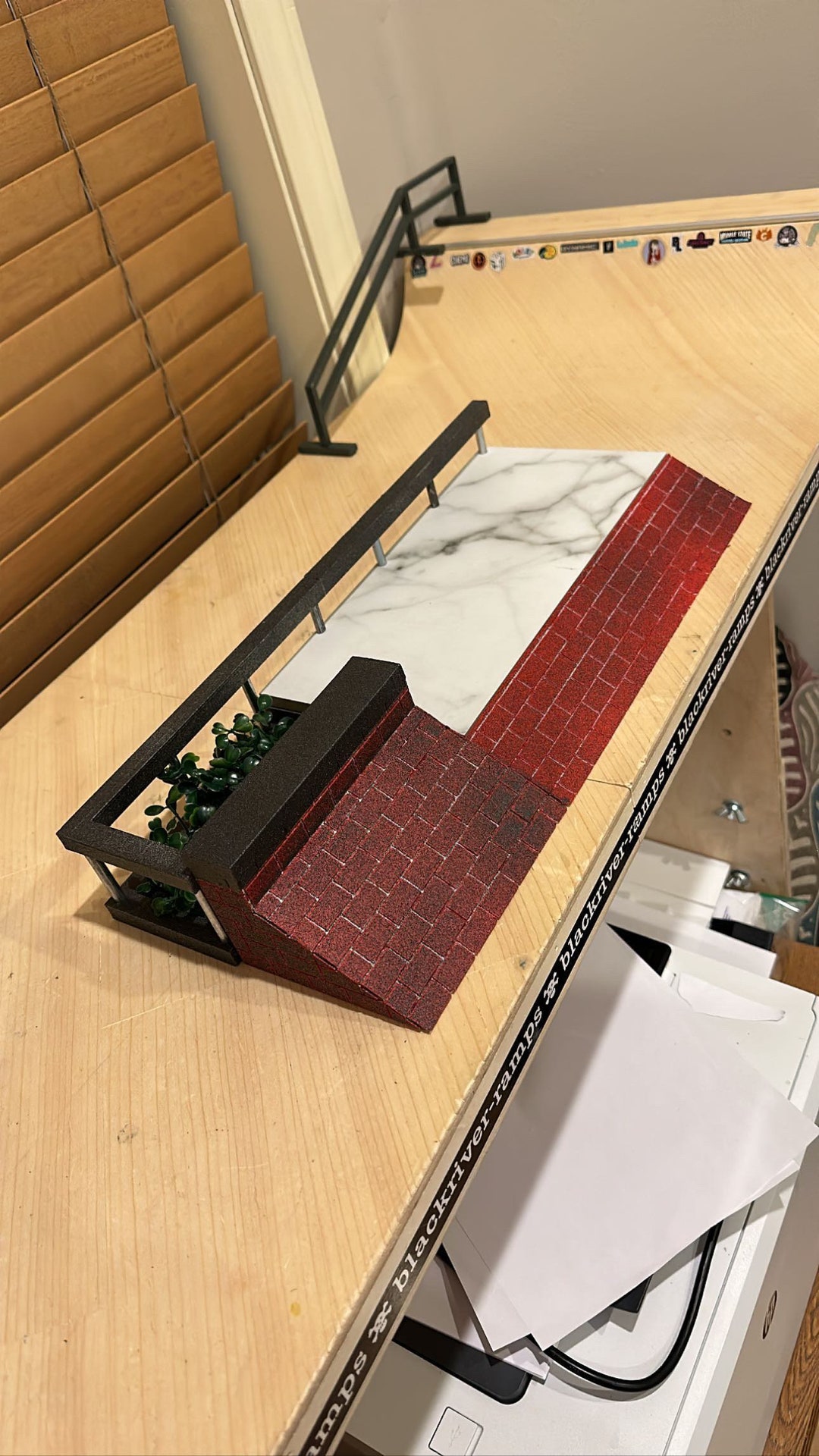 Brick Bank to Ledge Spot Stl - Etsy