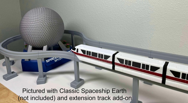 Monorail Display Train With Track and Pillars and Optional Spaceship ...