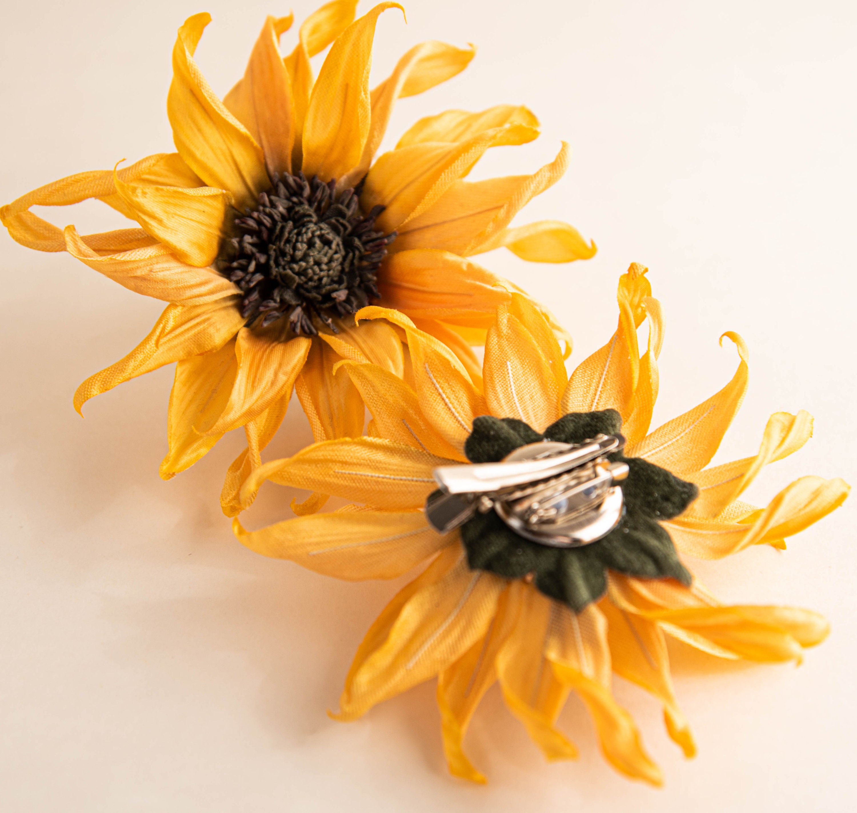 Sunflower Wedding • Floral Headpiece • Sunflower Brooch - Etsy