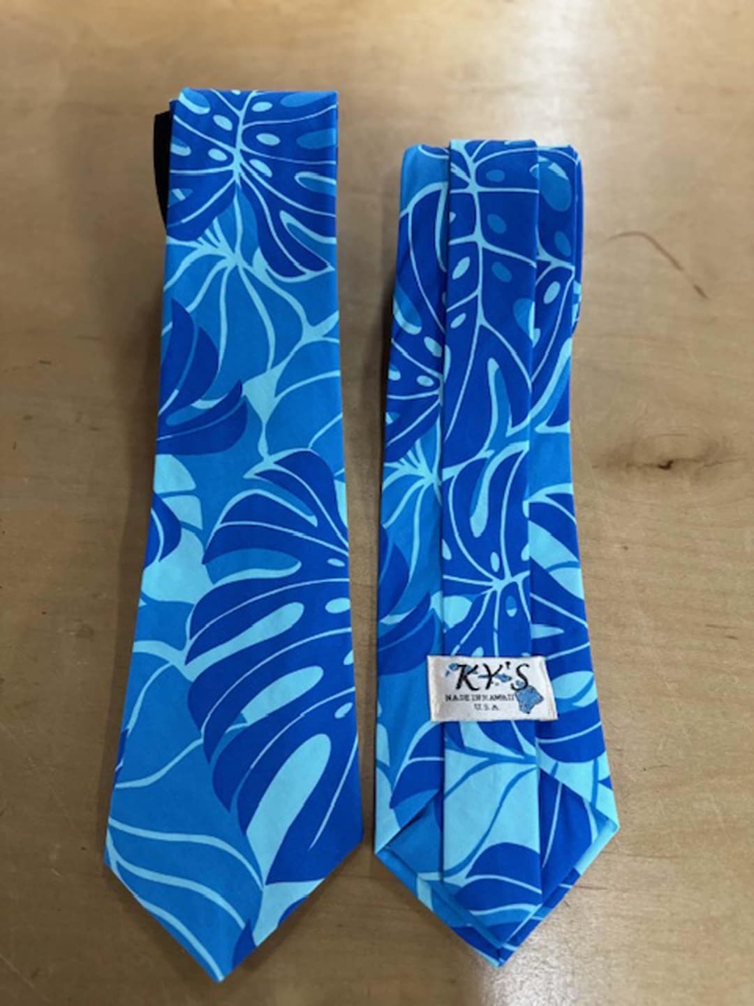 Traditional Hawaiian Print Necktie – Cotton Aloha Tie for Men ...