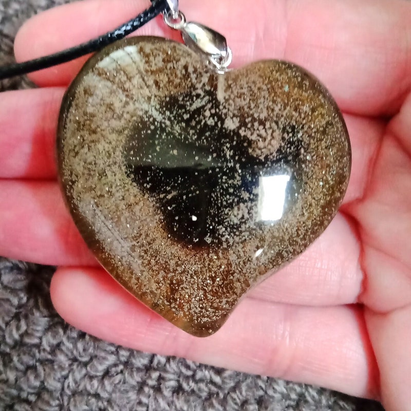 Resin Heart Necklace - Etsy UK