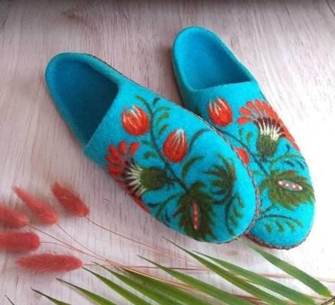 Felted Slippers for Women Natural Home Slippers Ukrainian - Etsy