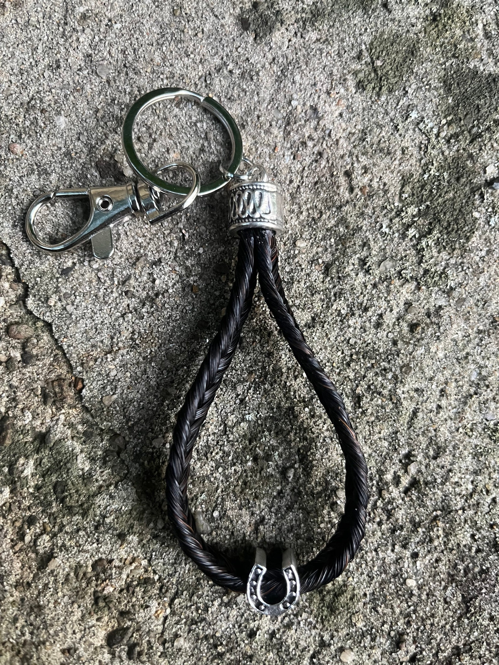 STOCK Fishtail Braided Horse Hair Loop Keychain - Etsy