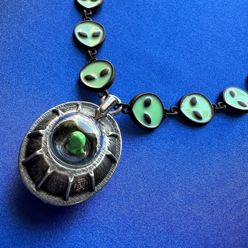 Aliens Jewelry - Etsy