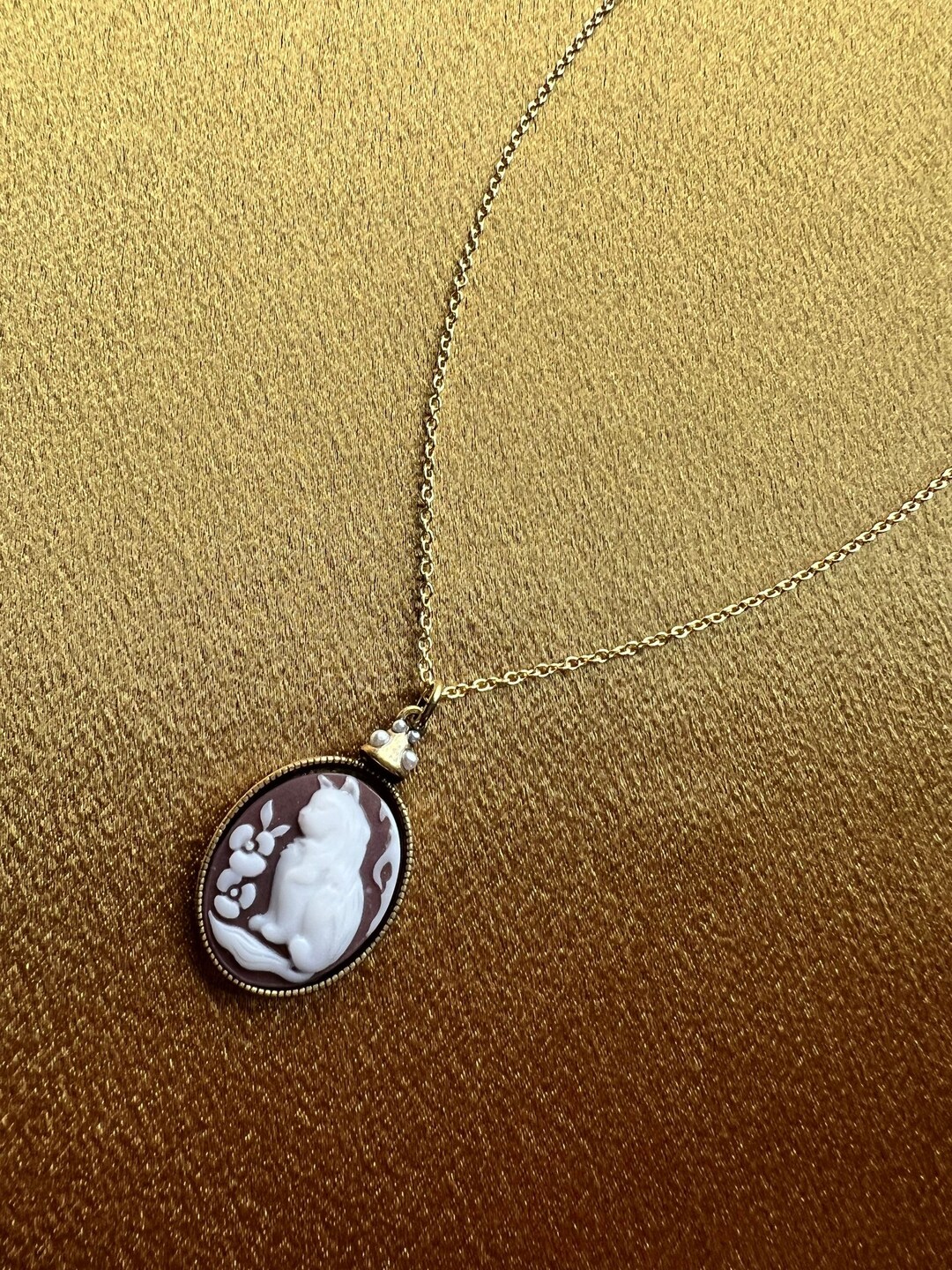 Cat Cameo Gold Necklace - Etsy