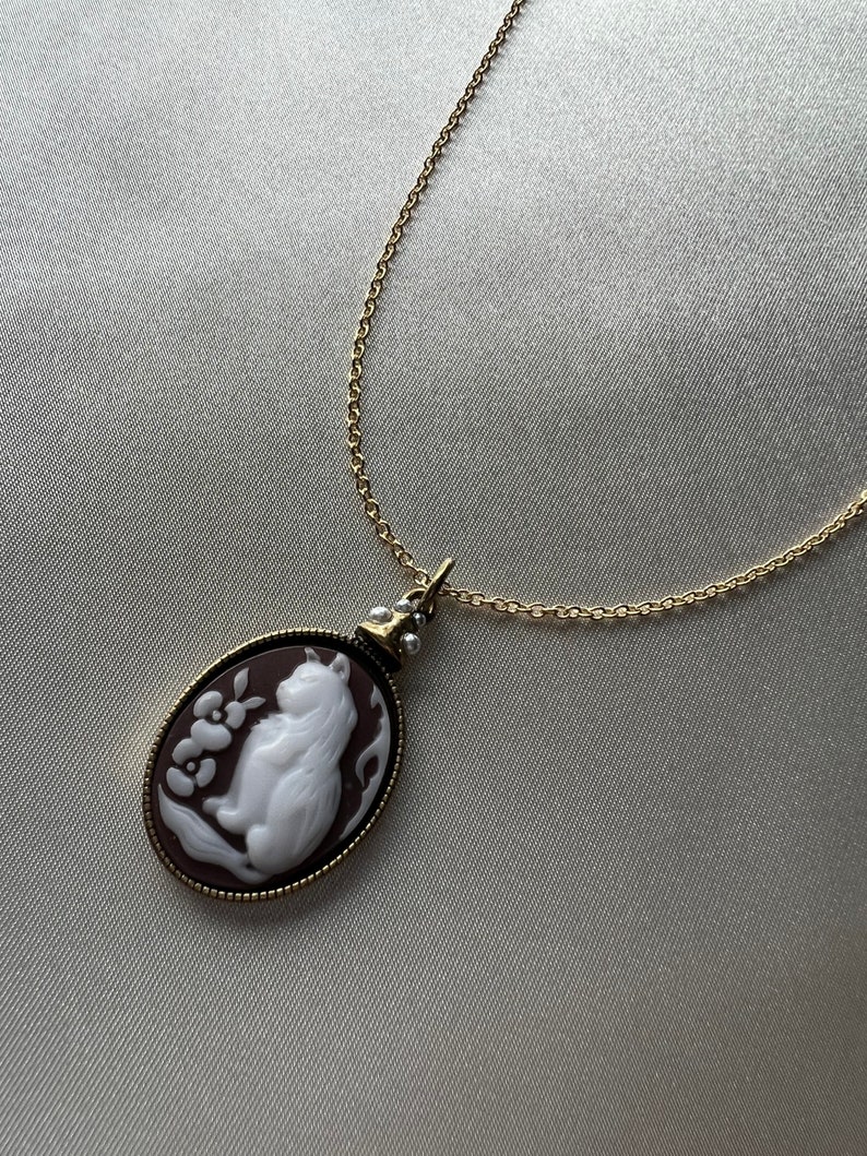 Cat Cameo Gold Necklace - Etsy