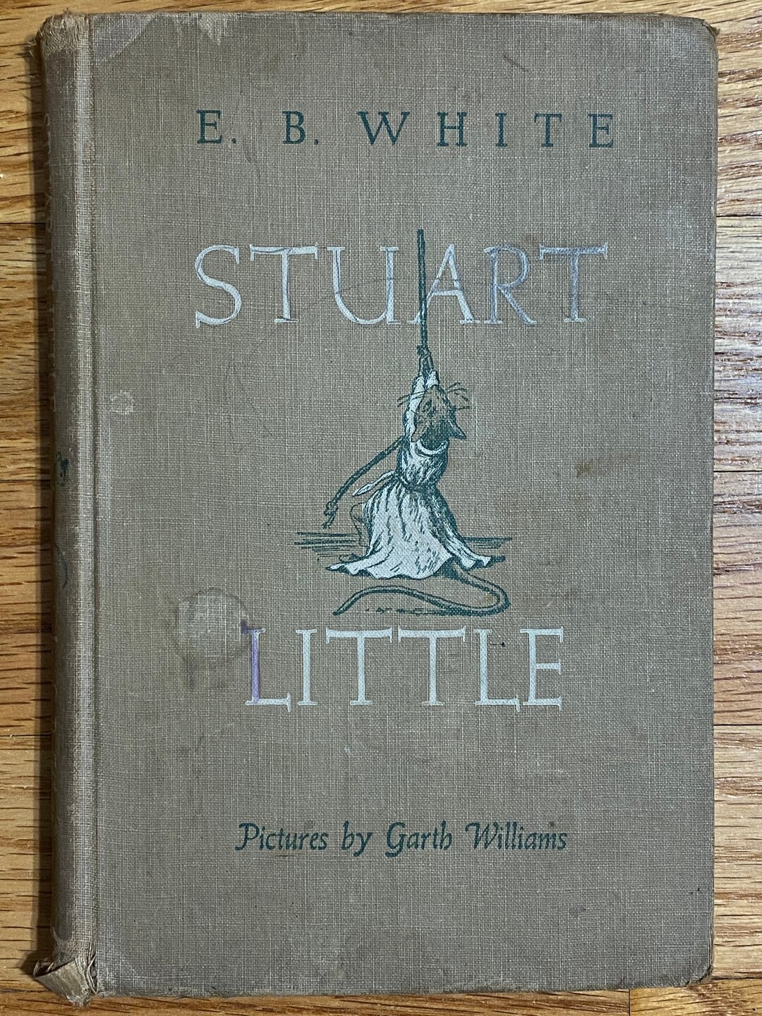 Stuart Little - E.B White - Etsy