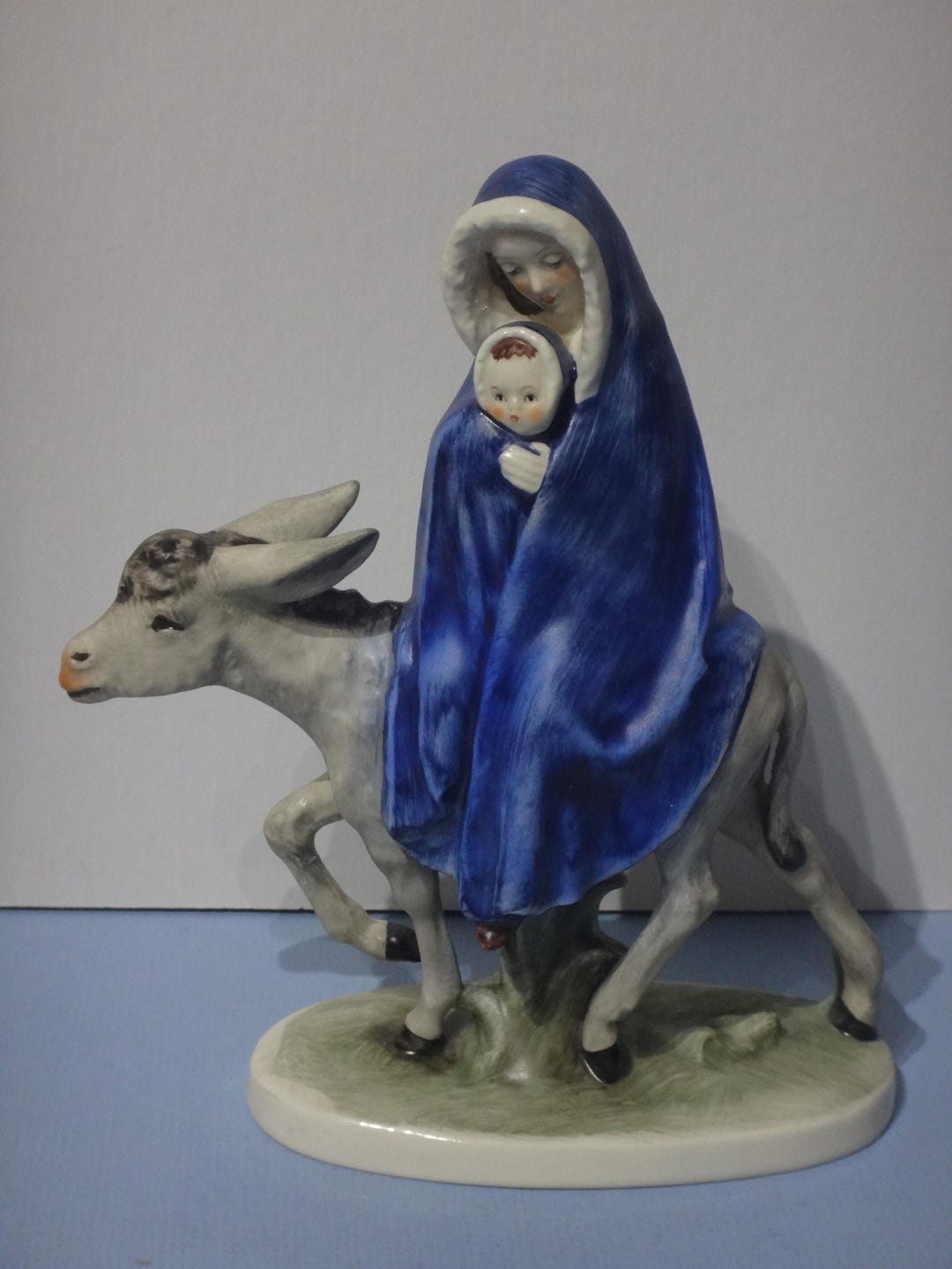 Goebel 'flight Into Egypt' Robson Figurine, Mary and Baby Jesus on a ...