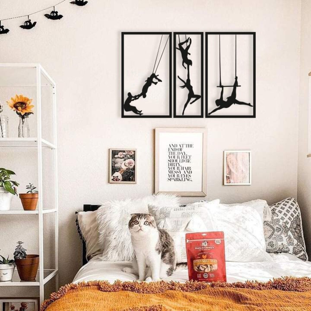 Circus Acrobats Wood Wall Art, Geometric Acrobatics Wall Decor Sign ...