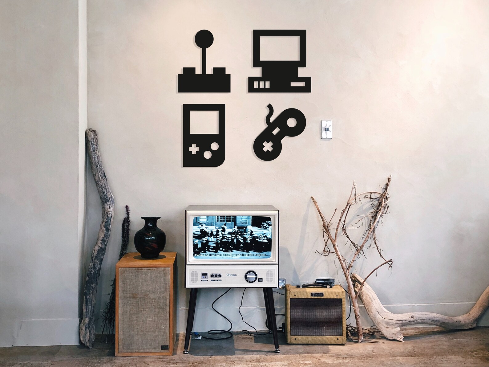 Retro Gaming Arcade Wood Wall Art, Geometric Nostalgic Gamer Wall Decor ...