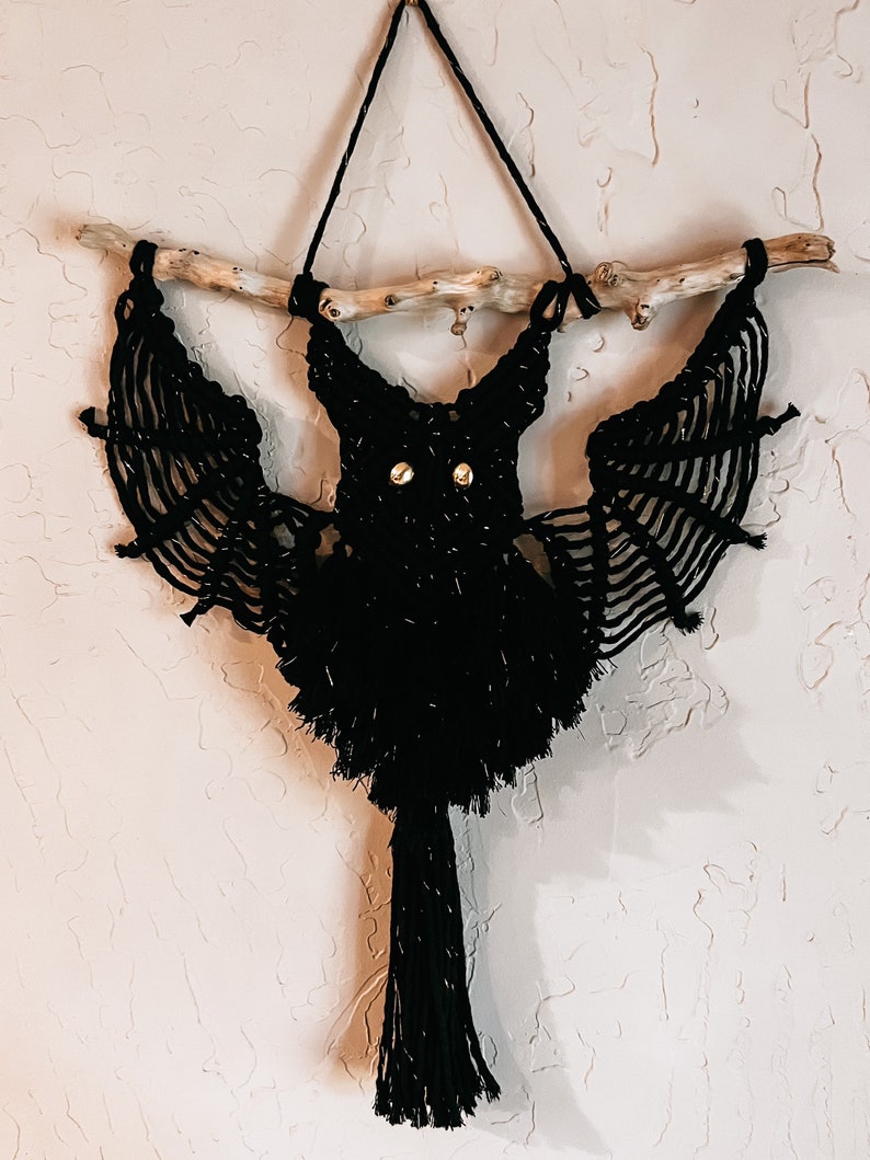 Macrame Bat Halloween Wallhanging Macramé - Etsy
