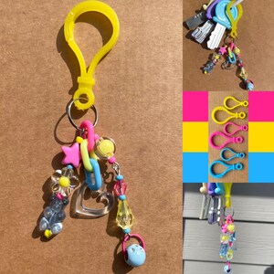 Pride Keychain | Rainbow Keychain | Trans Keychain | Bi Keychain - Etsy
