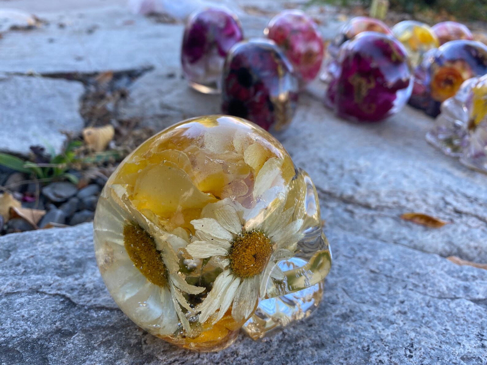 Custom Resin Skulls With Real Flowers. Roses Carnations - Etsy
