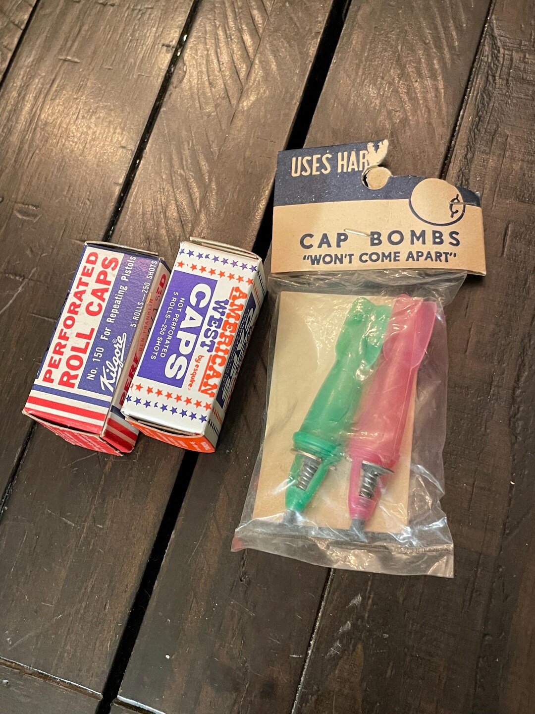 CAP BOMBS! Vintage 1970s Plast Pairmade IN Hong Kong Mint in Original ...