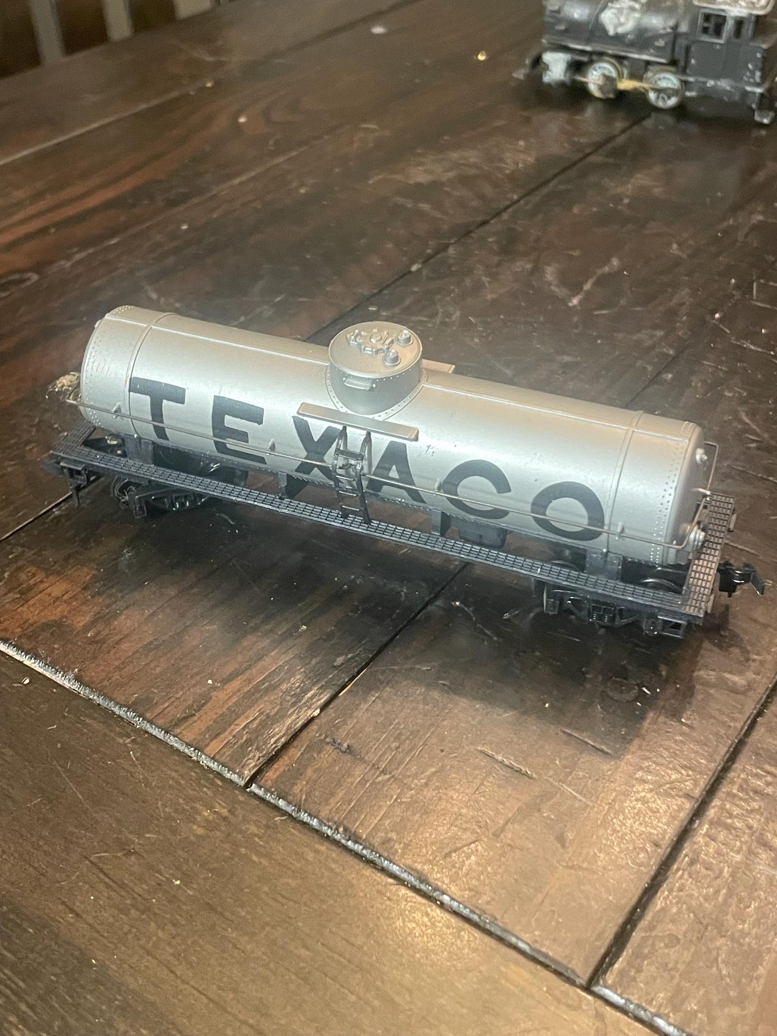 HO Scale TEXACO Single Dome Oil Tanker Freight Train Car Eletric Train ...