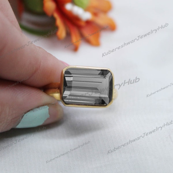 Grey Spinel Ring - Etsy