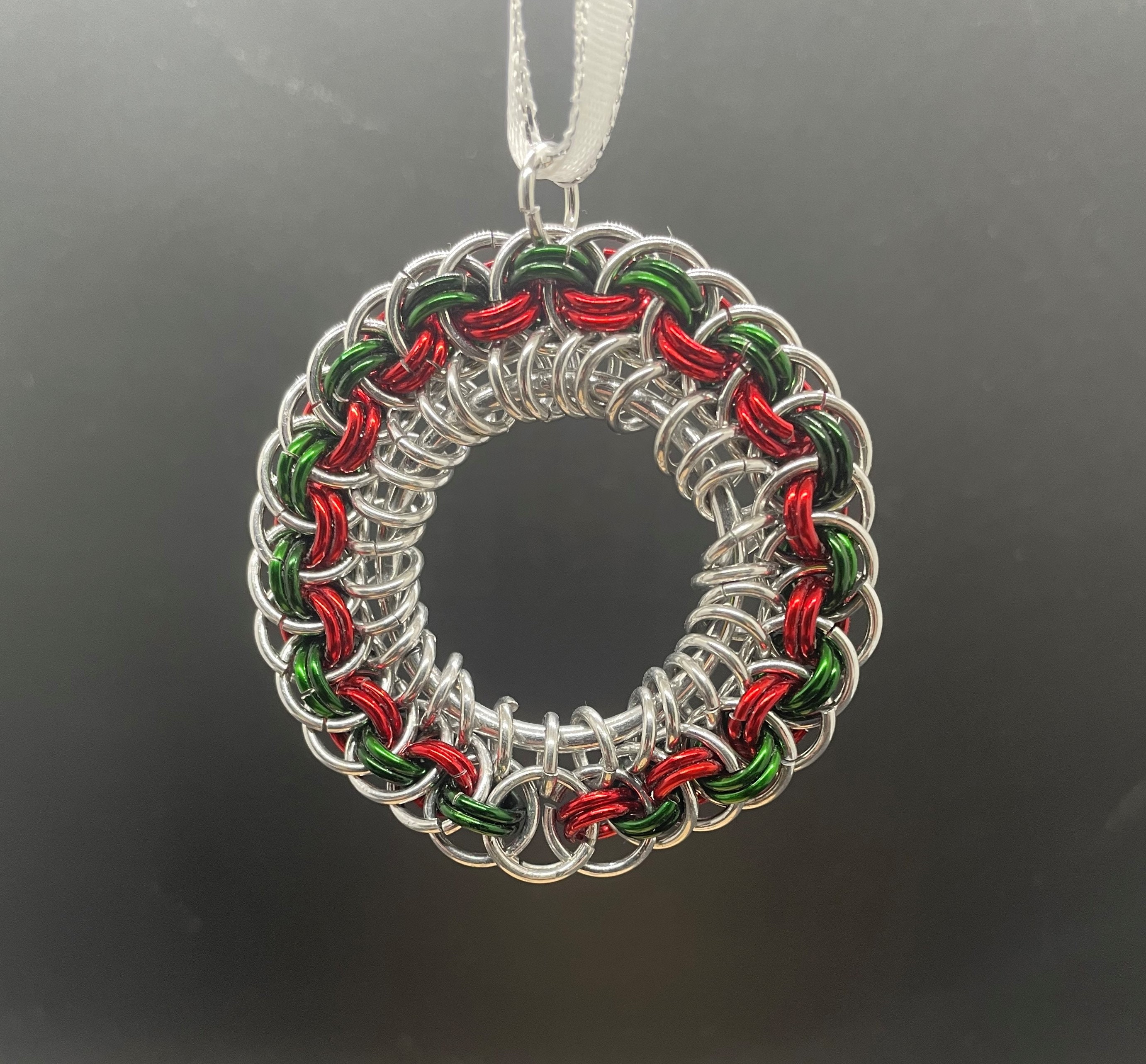 Chainmail Tutorial – Cool Waves Christmas Ornament/pendant (chain Mail ...