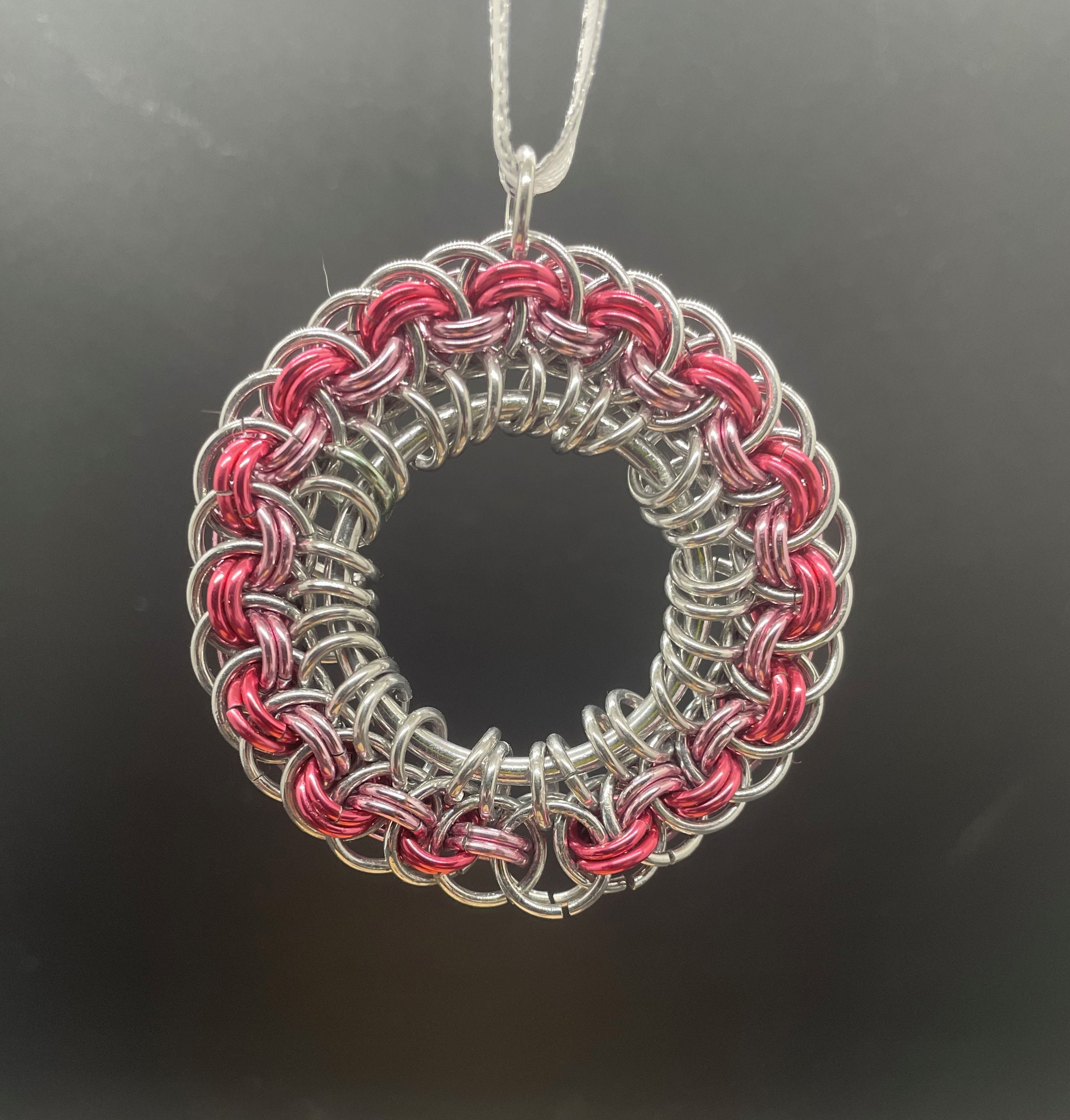 Chainmail Tutorial – Cool Waves Christmas Ornament/pendant (chain Mail ...