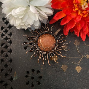 Sunstone Wire Wrapped Pendant. Wire Wrapped Sunstone. Sunburst Wire ...