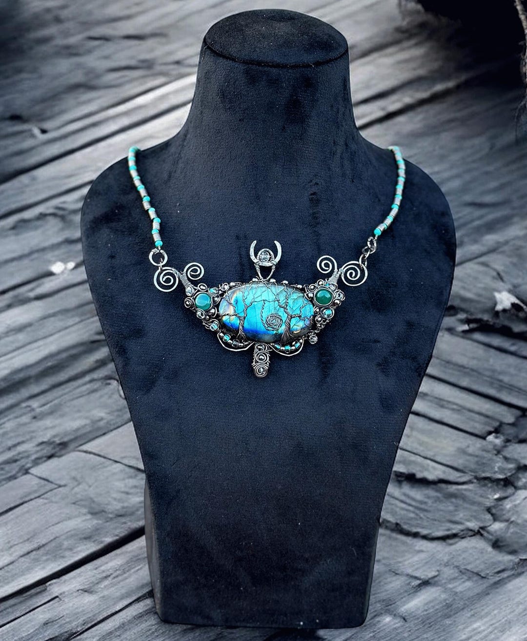 Superb Gorgeous Blue Flashy Wire Wrapped Pendant Labradorite Necklace ...