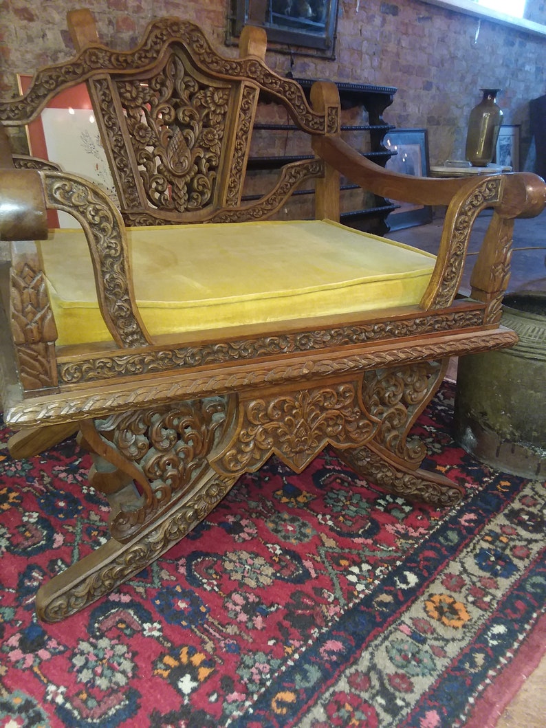 Pair of Asian Throne Chairs 1950's 1960's - Etsy