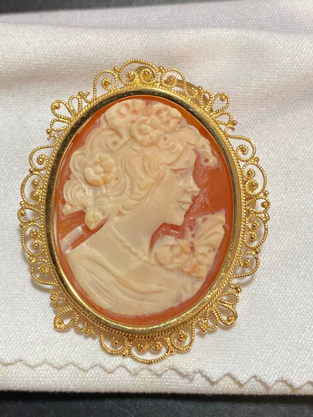 Cameo Pin - Etsy