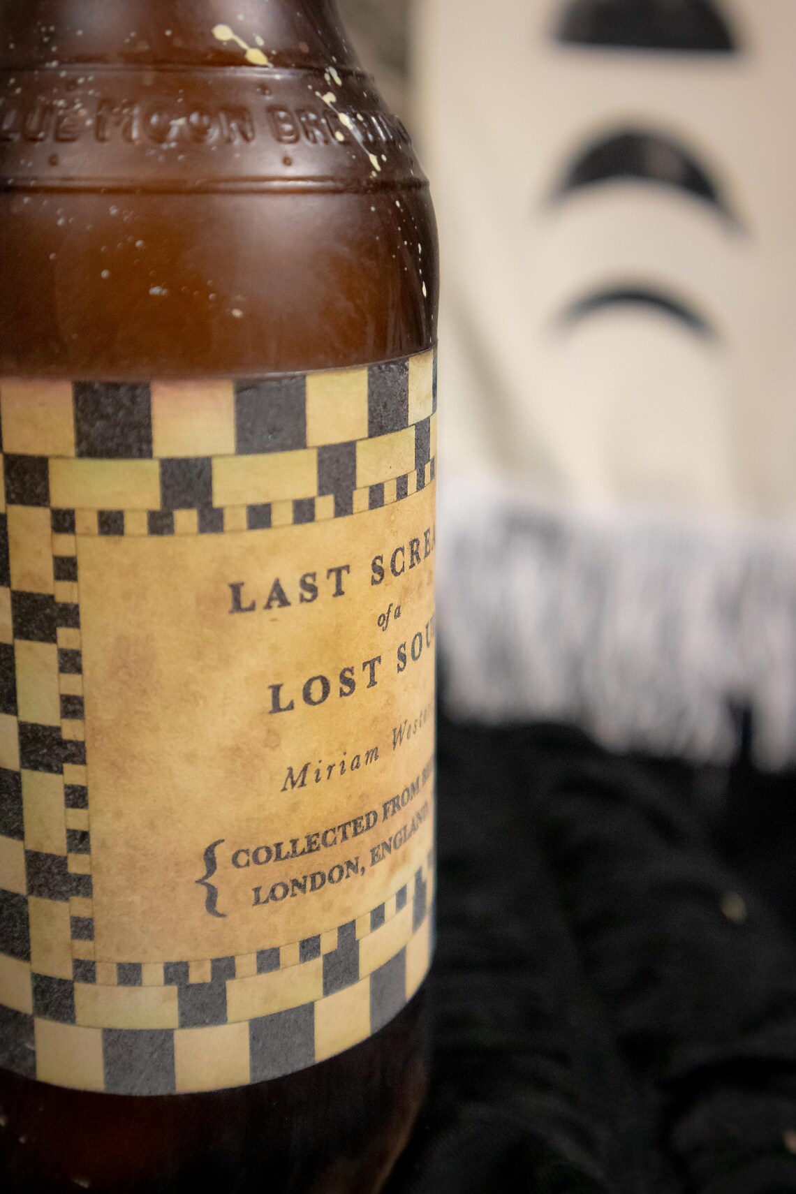 Last Scream of a Lost Soul Tall Brown Potion Bottle Decor Halloween ...