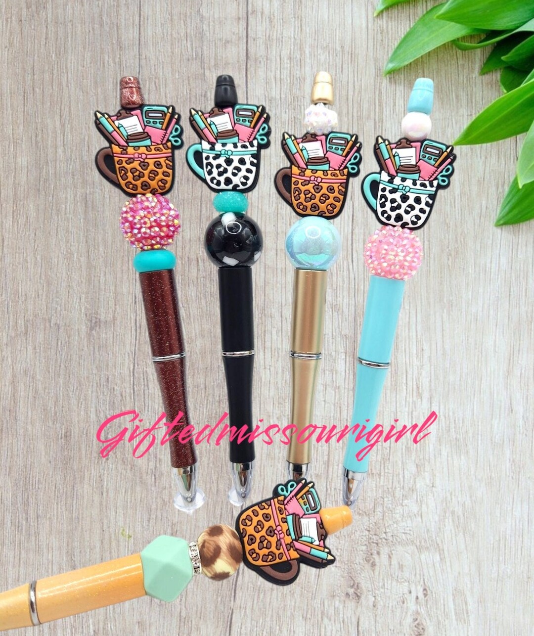 Secretary Ink Pen // Office // Assistant // Journalist // Beaded Pen ...