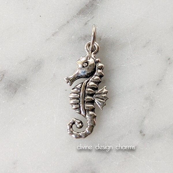 Seahorse Charm - Etsy