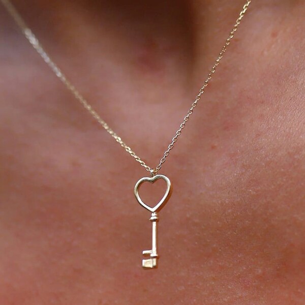 Heart Key Pendant - Etsy