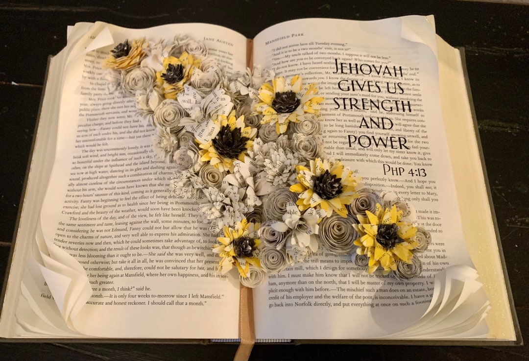 Book Art, Sculpture, Paper Flower With Sunflowers Reading Lover's ...