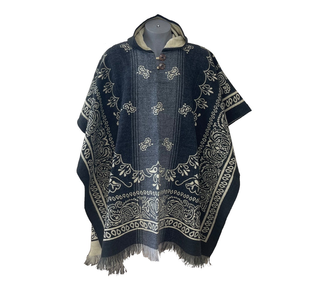 Bandana Poncho. Unisex Poncho. Gift Ideas Poncho. FREE SHIPPING! - Etsy