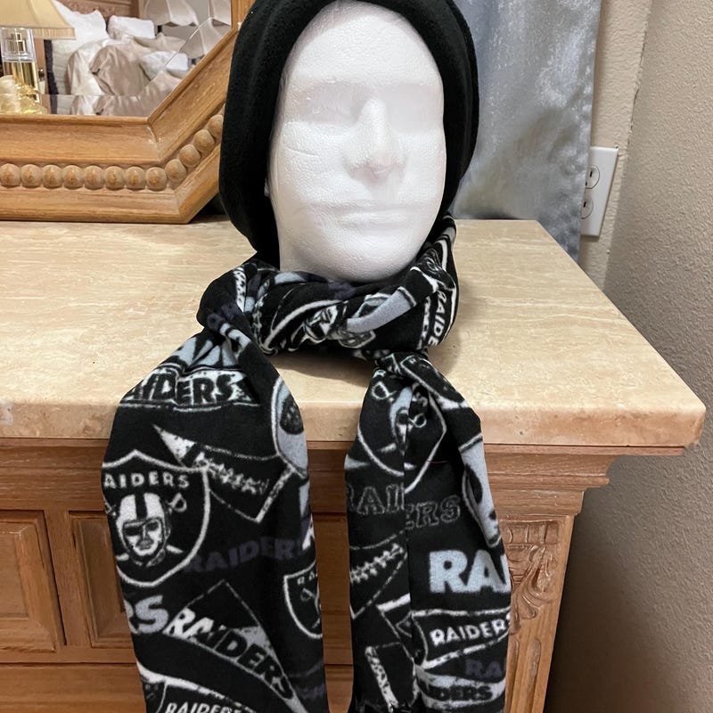 Crochet Raiders Beanie - Etsy