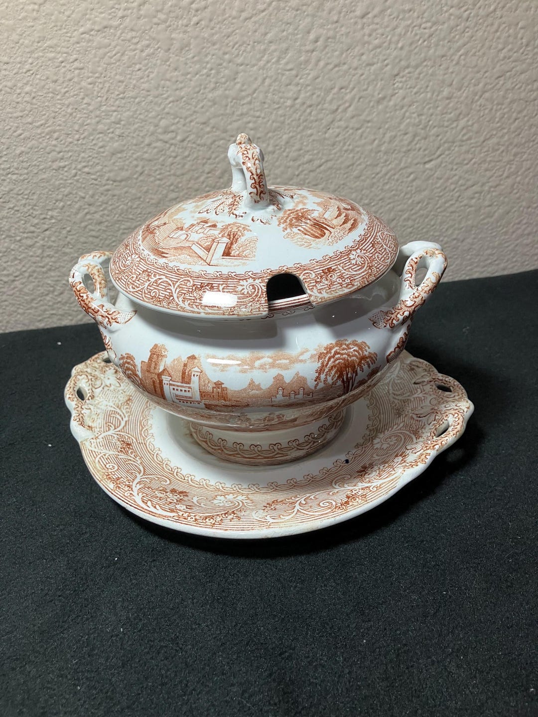 Vintage Small Soup Tureen With Under Plate. - Etsy
