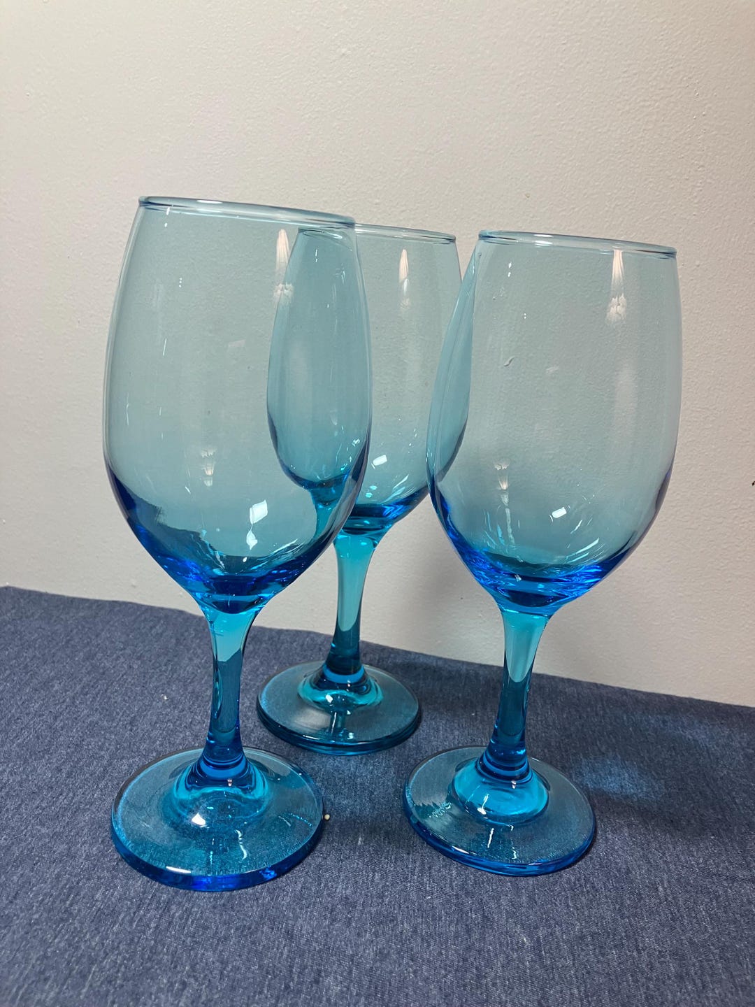 Vtg Cristar Aqua Sky Blue Hand Blown 12 Oz. Water Goblets. Set of 3 - Etsy