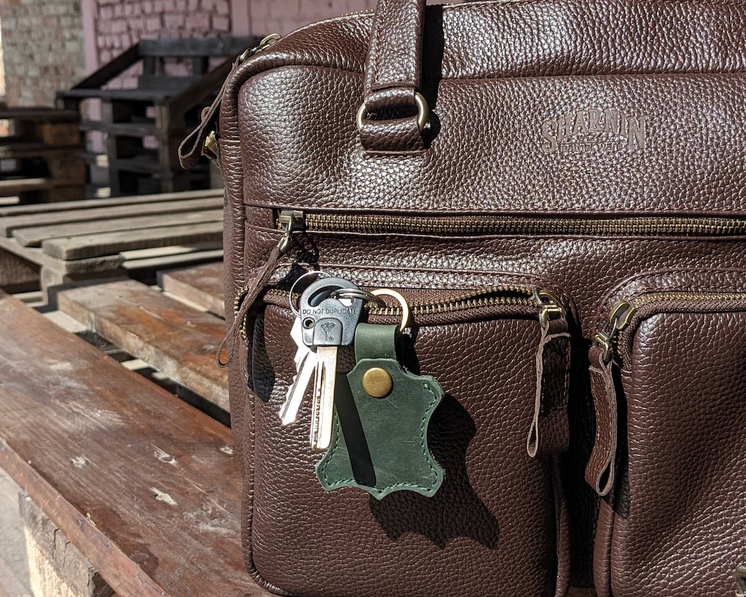 Custom Leather Keychain, Apple AirTag Keyring Holder,keyfob, Keyloop ...