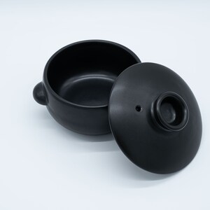 Handmade Korean Ttukbaegi Pot With Lid: Small Earthenware Kitchenware ...